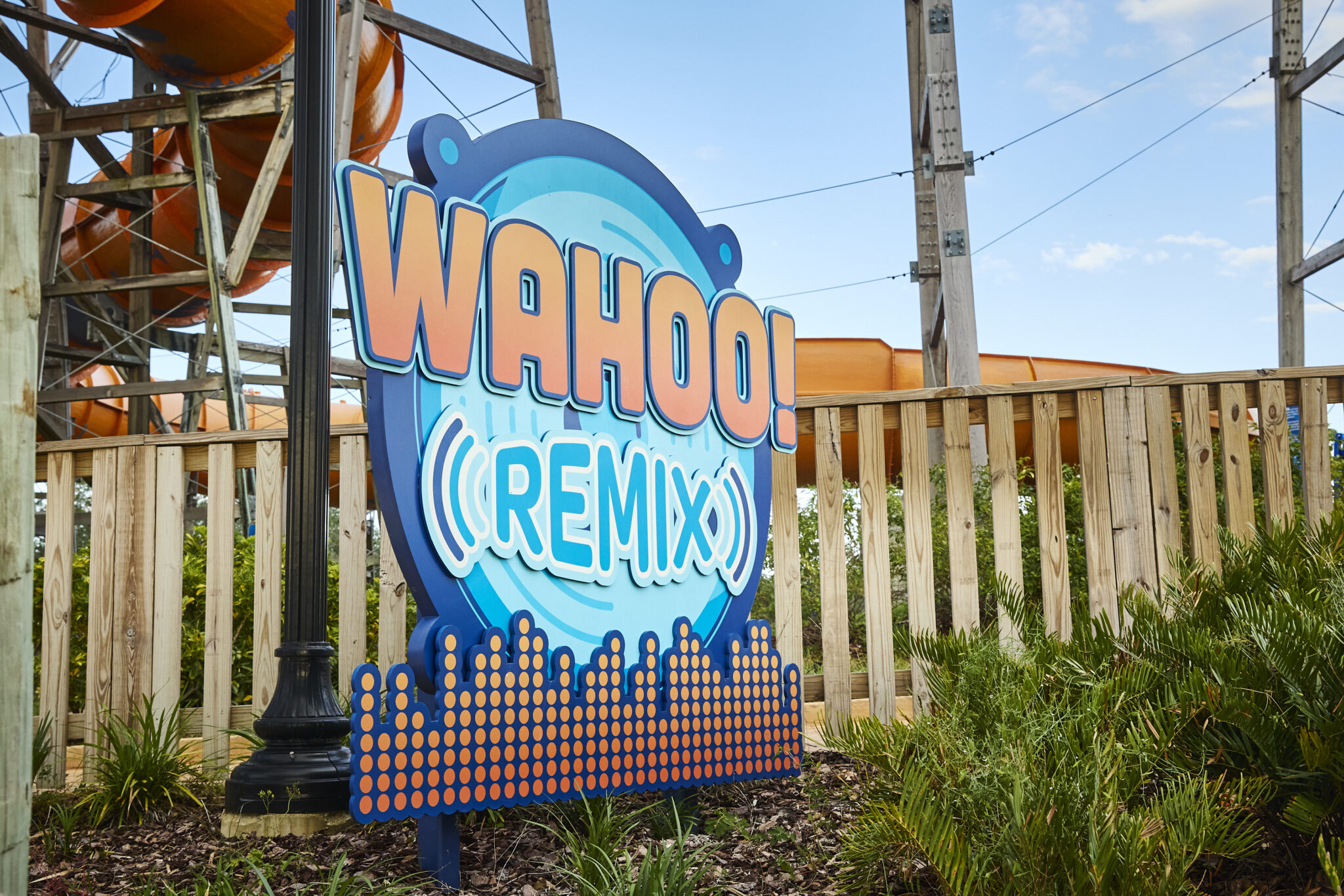 Theme Park Signage & Wayfinding l Creative Sign Designs